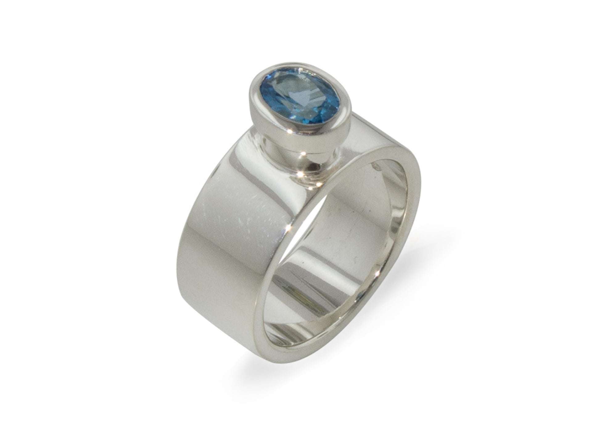 Oval Gemstone Chimney Ring, Sterling Silver – Jens Hansen